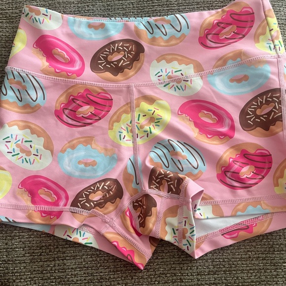 Voxy | Shorts | Voxy Donut Training Short | Poshmark